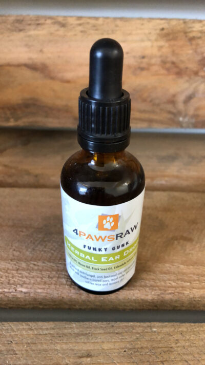 Herbal Ear Drops For Dogs and Cats - Pet Ear Drops 50ml - 4pawsraw.co.uk